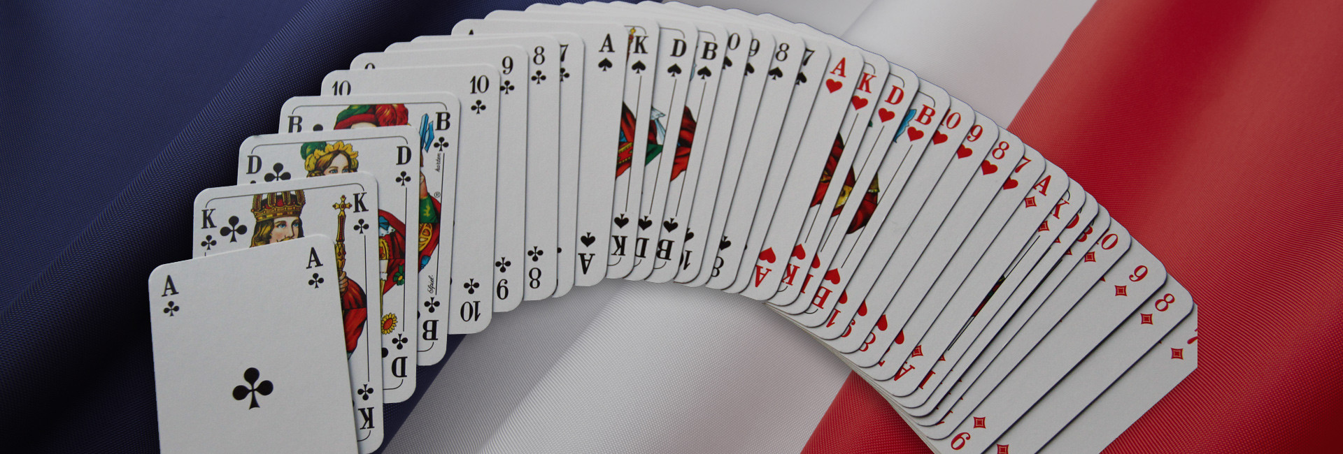 ¿Cuántas cartas contiene la baraja francesa?